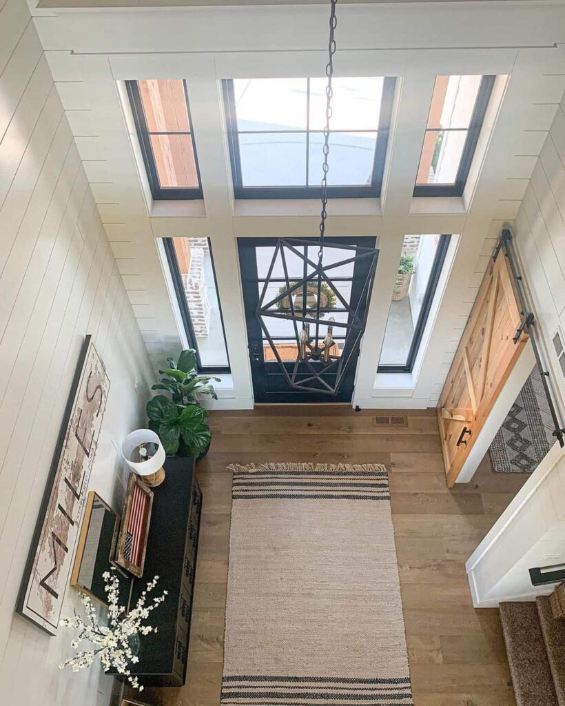 14 Impressive Two-Story Foyer Lighting Ideas for a Grand Entrance ...