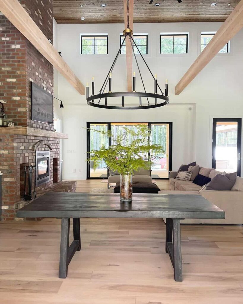 29 Creative Ways to Incorporate Exposed Beam Ceilings -Architectural ...
