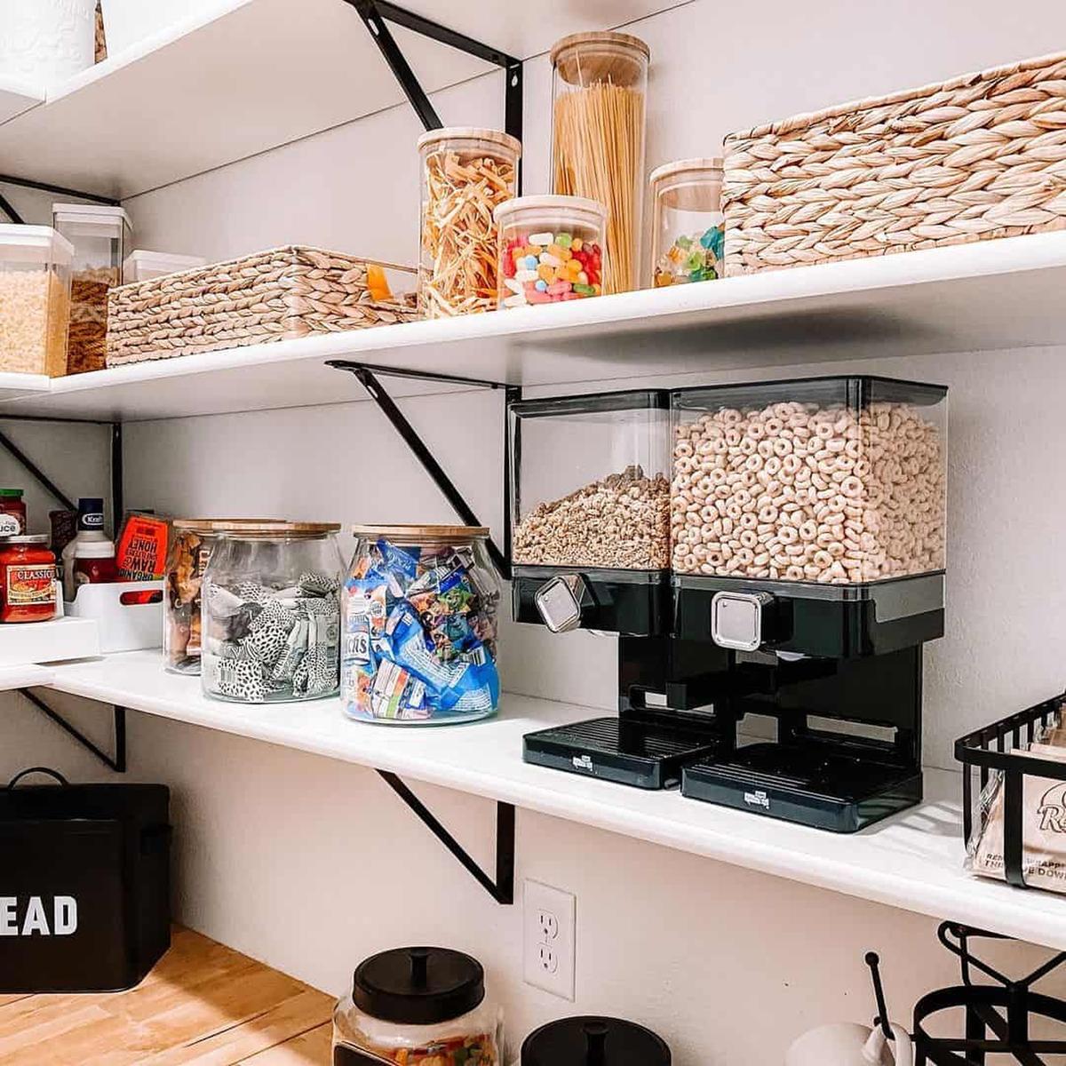 24 Creative Floating Pantry Shelves for Any Space -Architectural Foundation