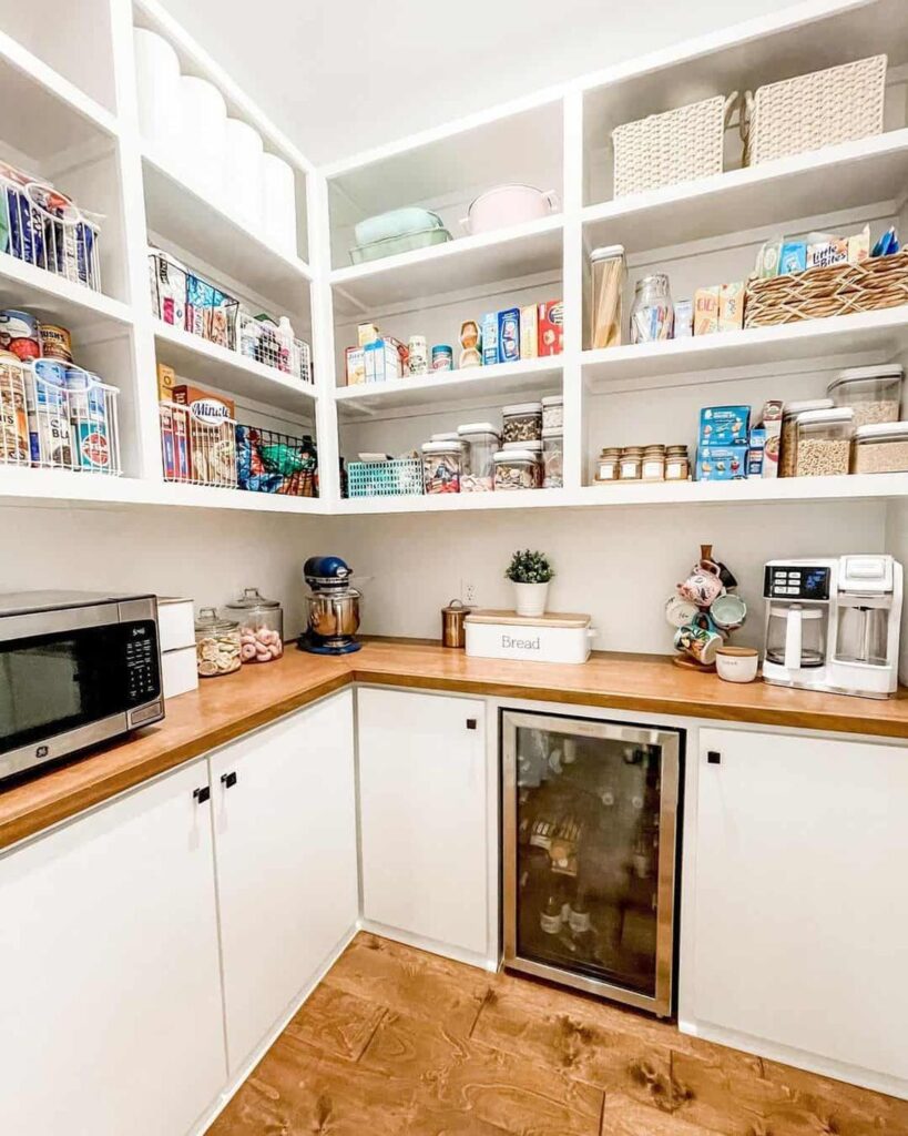 35 Practical Farmhouse Pantry Ideas to Organize Kitchen -Architectural ...