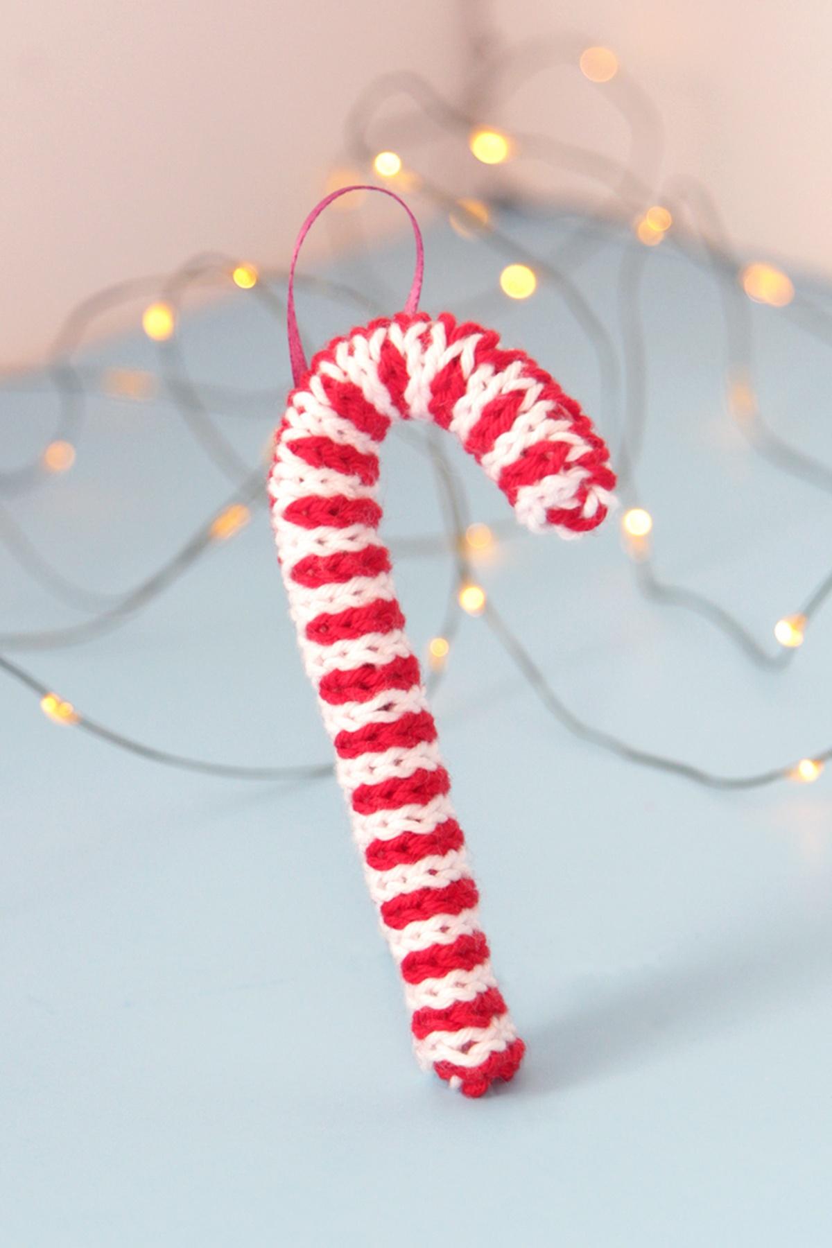 14 Charming Candy Cane DIY Projects for Christmas Magic