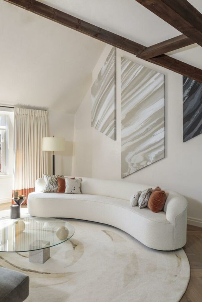 33 Curved Sofa Designs for Unique Living Rooms