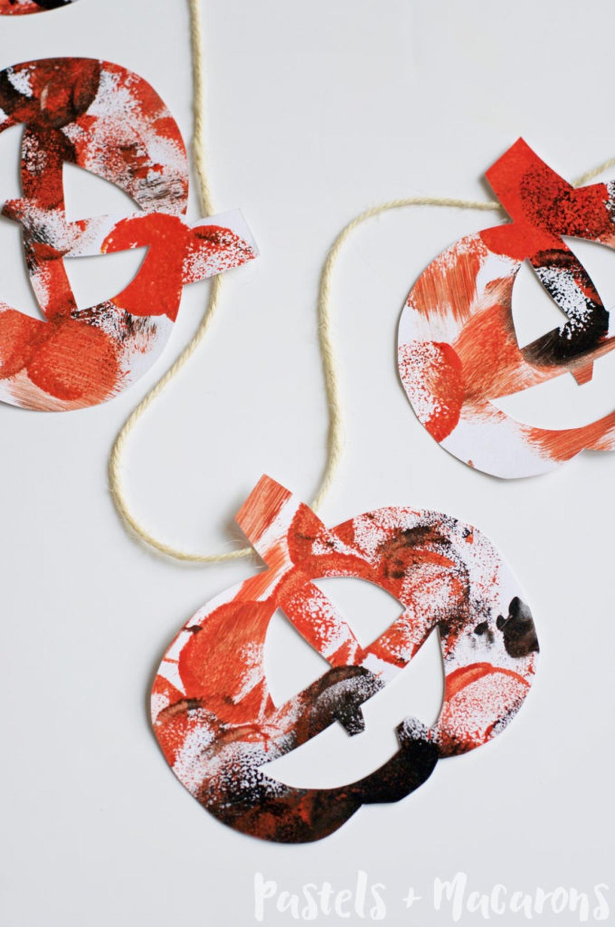 14 Quick DIY Paper Decorations for Festive Fall Parties