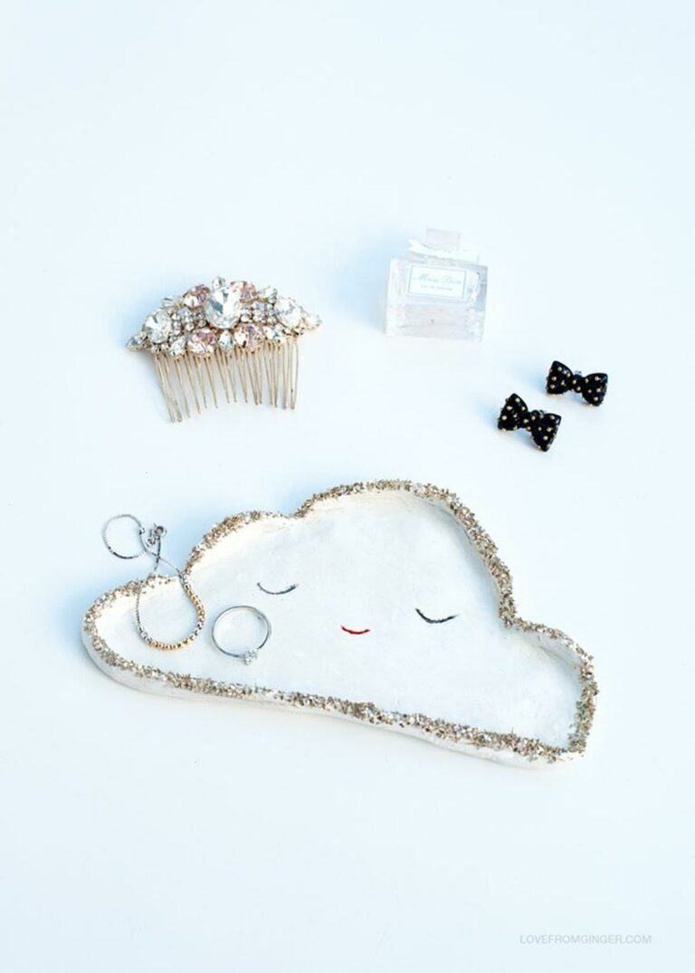 15 Adorable DIY Cloud Crafts for Charming Home Decor