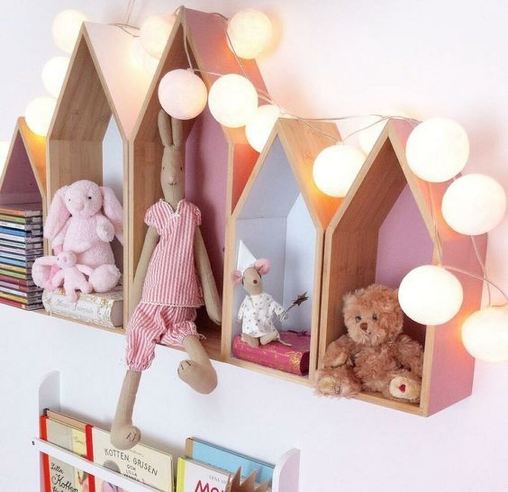 26 Clever Wall Storage Solutions for Kids' Rooms