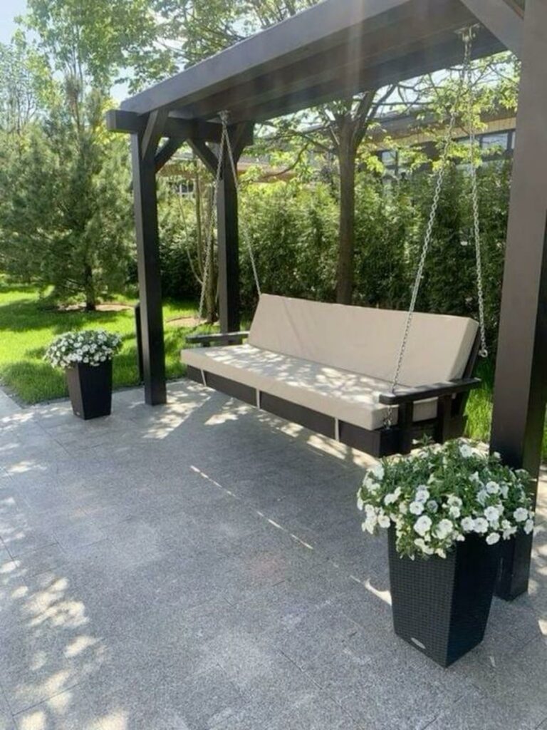36 Enchanting Backyard Garden Swings for Relaxation