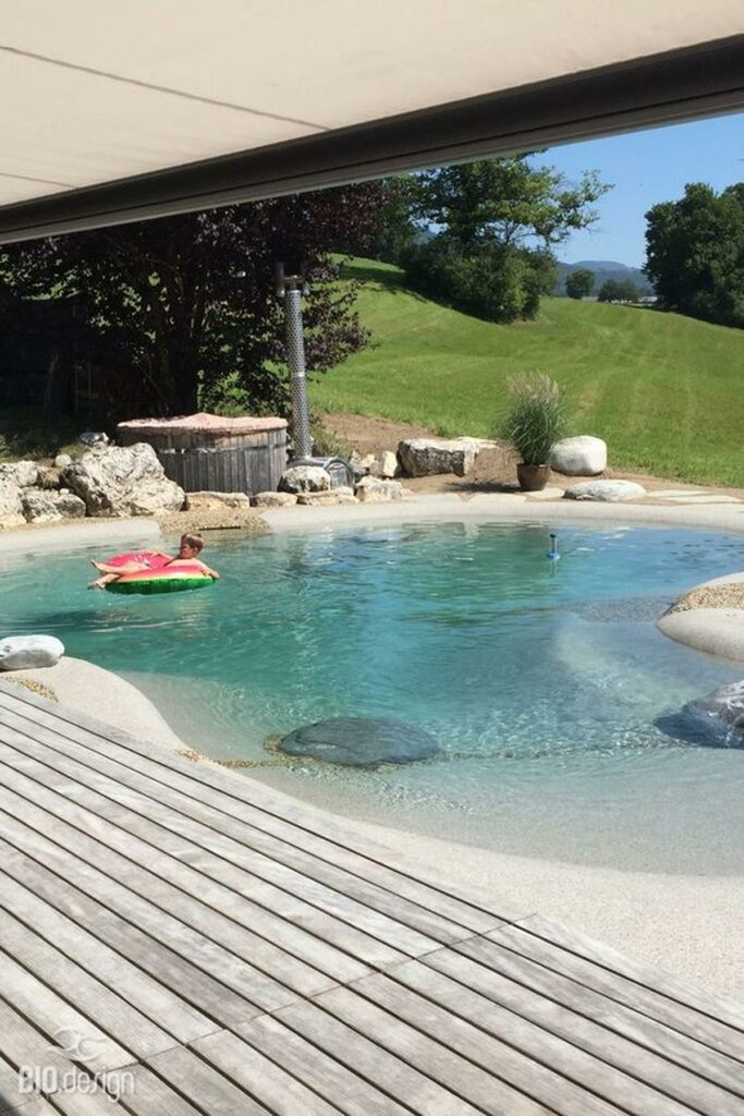 44 Beautiful Natural Swimming Pond and Pool Ideas