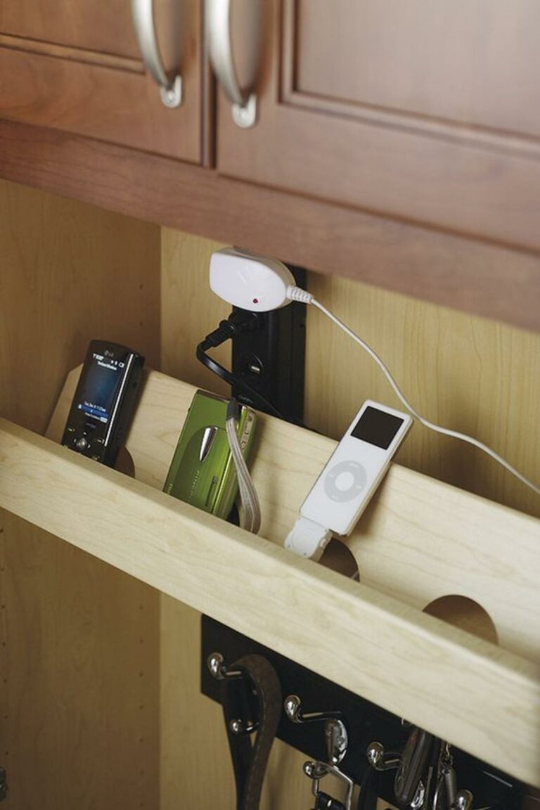 25 Elegant Functional Kitchen Charging Stations