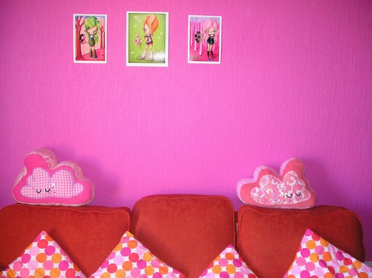 50 Vibrant And Cheerful Room Design Ideas