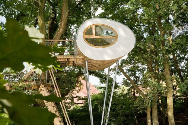 15 Ultimate Treehouse Design Inspirations