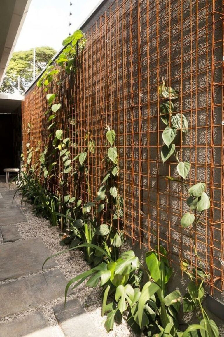 44 Fabulous Ideas for Exterior Wall Decorating