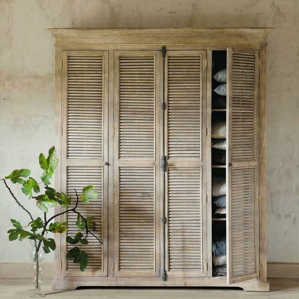 42 Creative Ways to Repurpose Old Shutters at Home