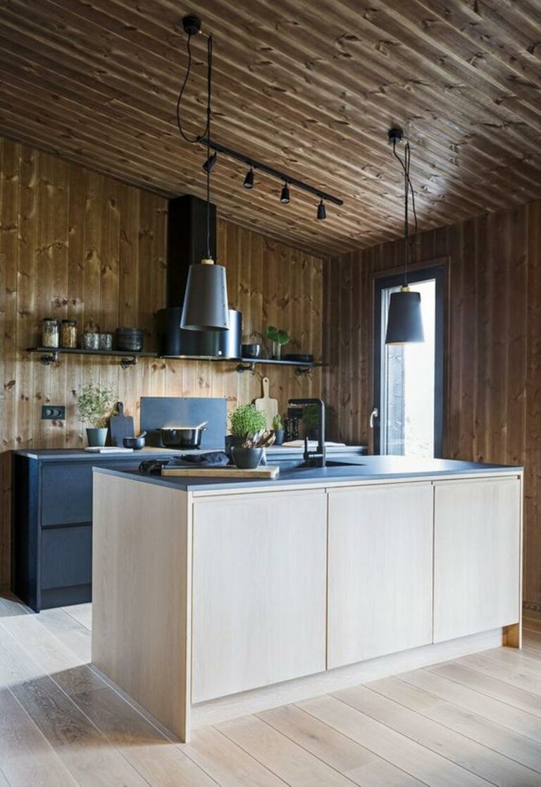 25 Chalet Kitchen Designs for Mountain Home Cooking