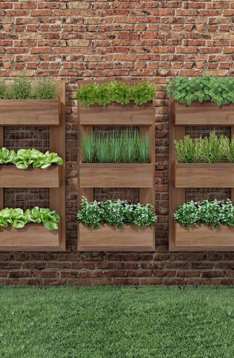 55 Innovative And Distinctive Vertical Garden Ideas