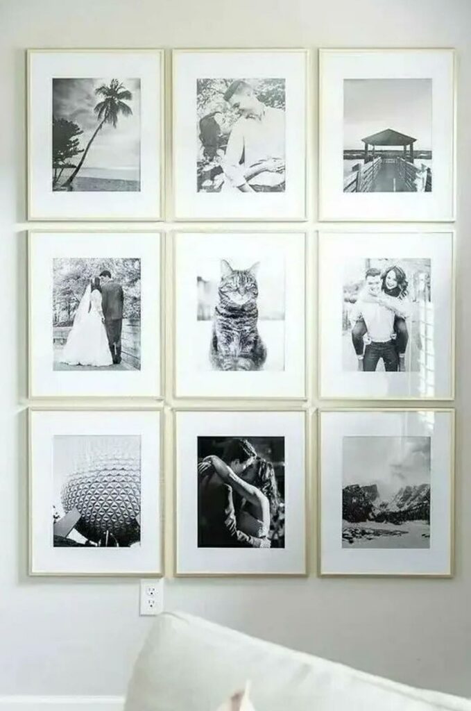 51 Sophisticated Grid Gallery Wall Designs for Homes