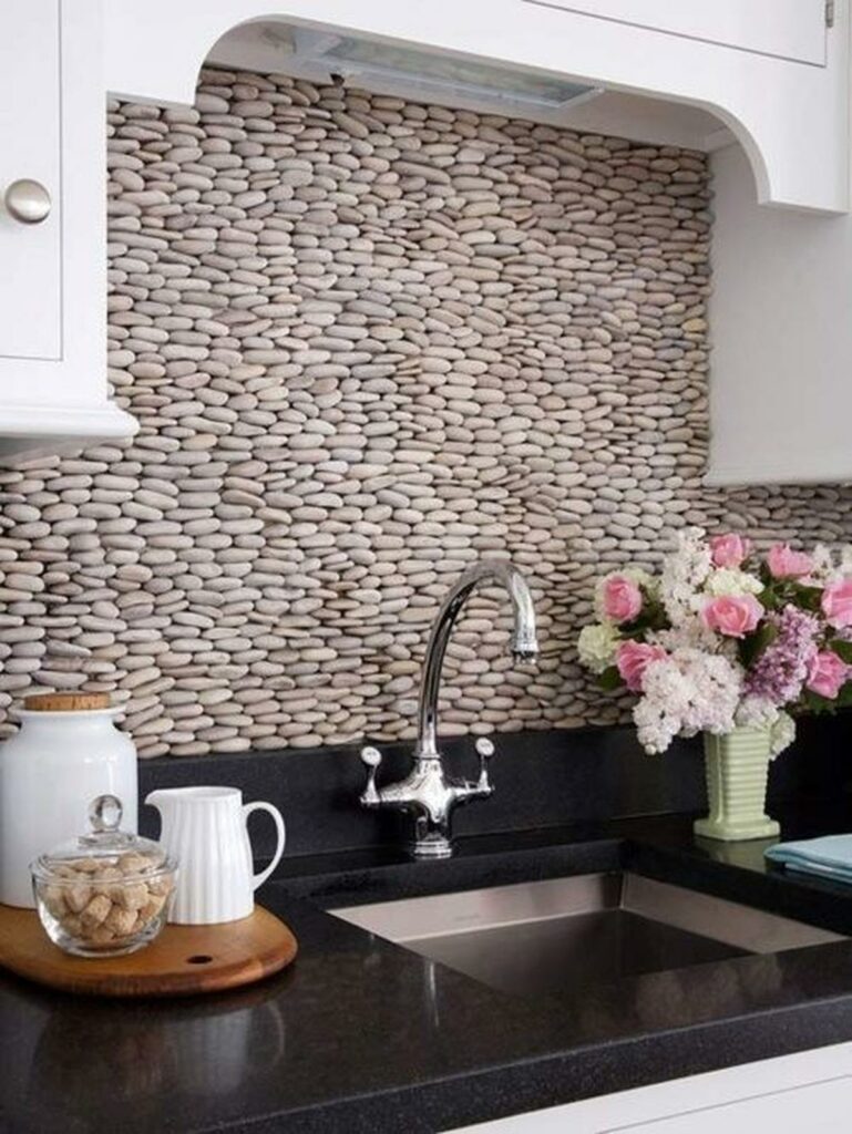 29 Breathtaking Stone And Rock Kitchen Backsplashes That Impress