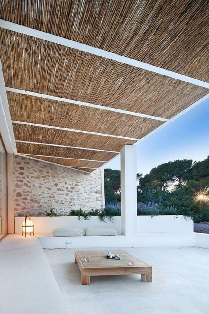 25 Bold Minimalist Terrace Ideas for Striking Outdoor Style
