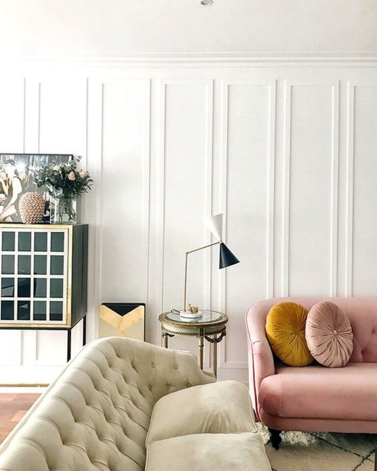 25 Captivating White Walls Ideas For Your Home
