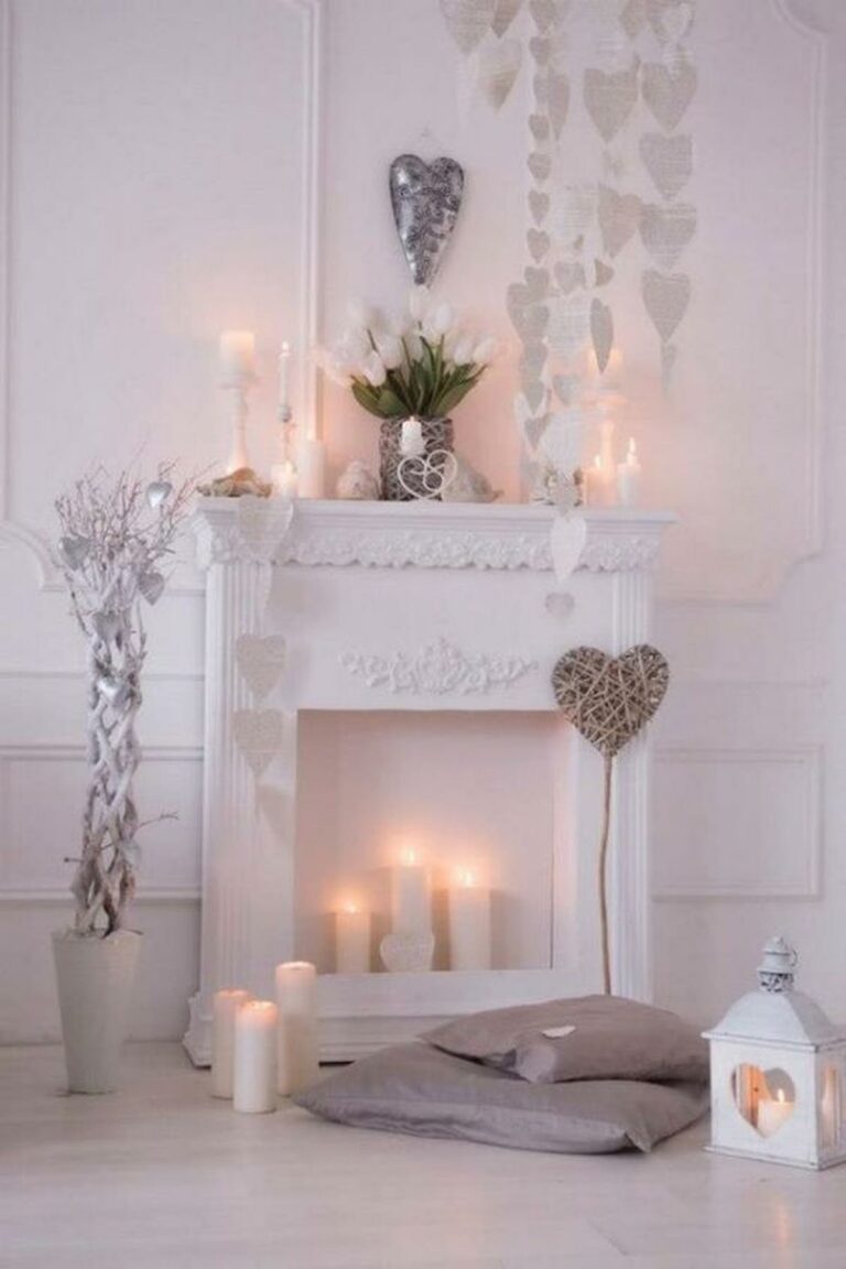 25 Gorgeous Valentine Fireplace Decor Ideas to Ignite Romance