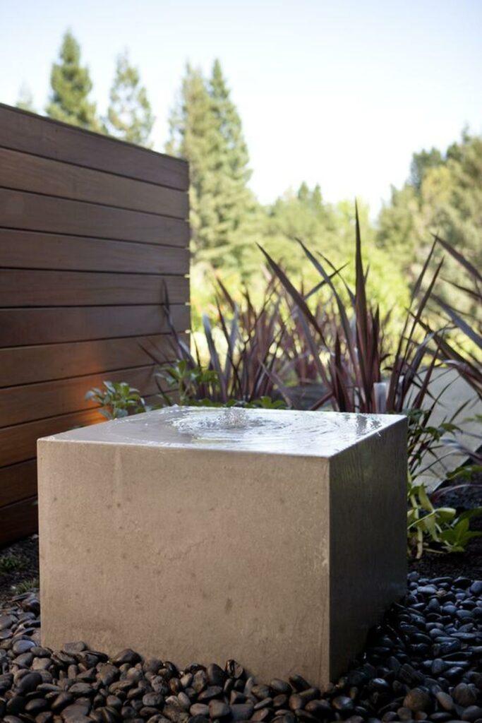37 Elegant Water Features For Your Outdoor Sanctuary