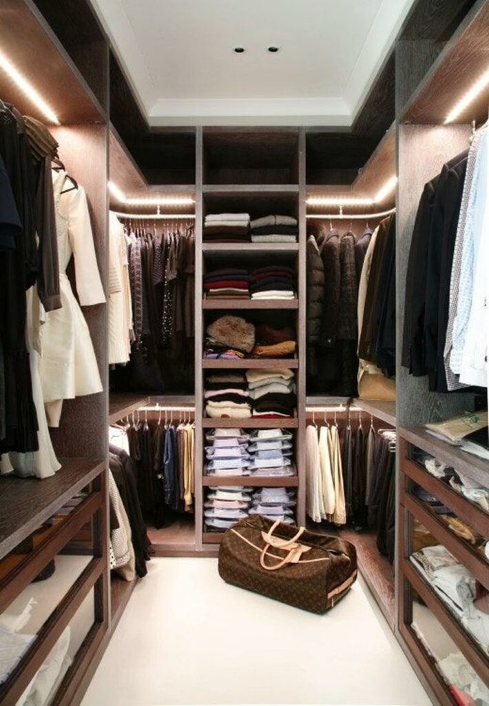 45 Elegant Minimalist Closet Design Ideas