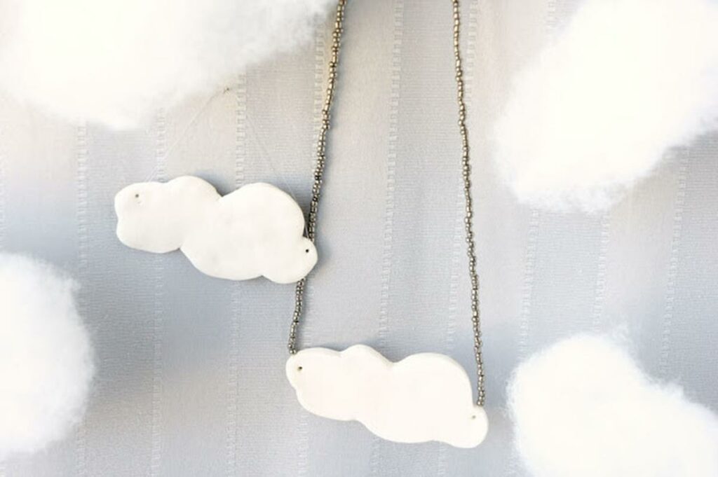 15 Adorable DIY Cloud Crafts for Charming Home Decor