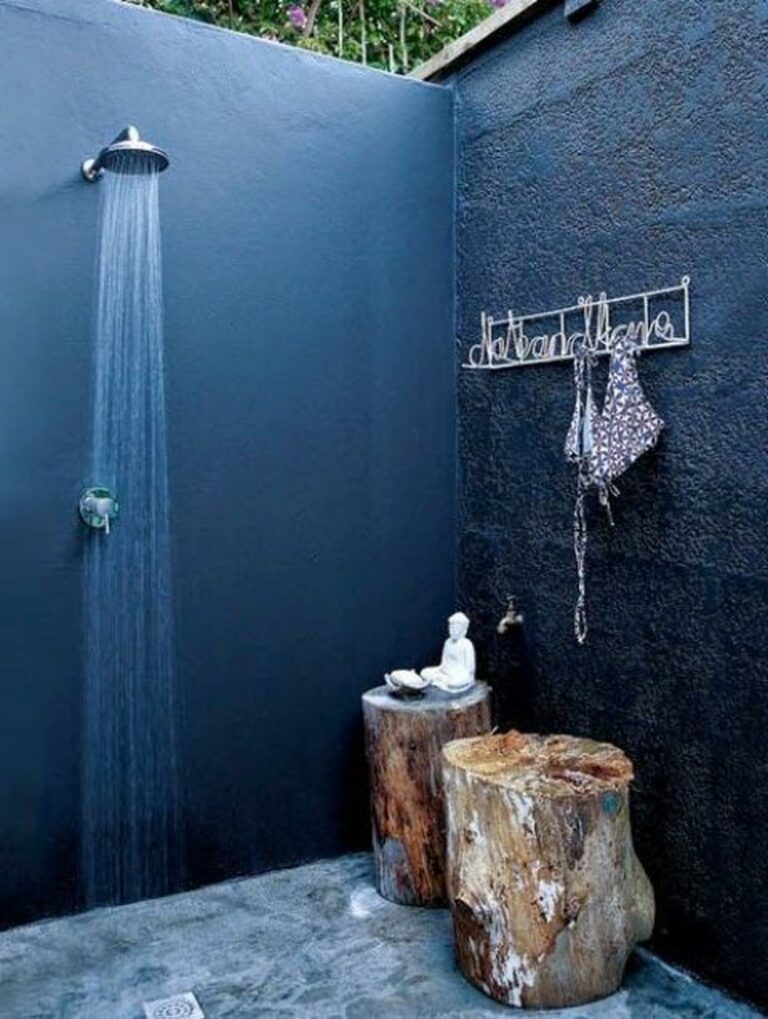 35 Refreshing Outdoor Shower Designs for Summer Bliss