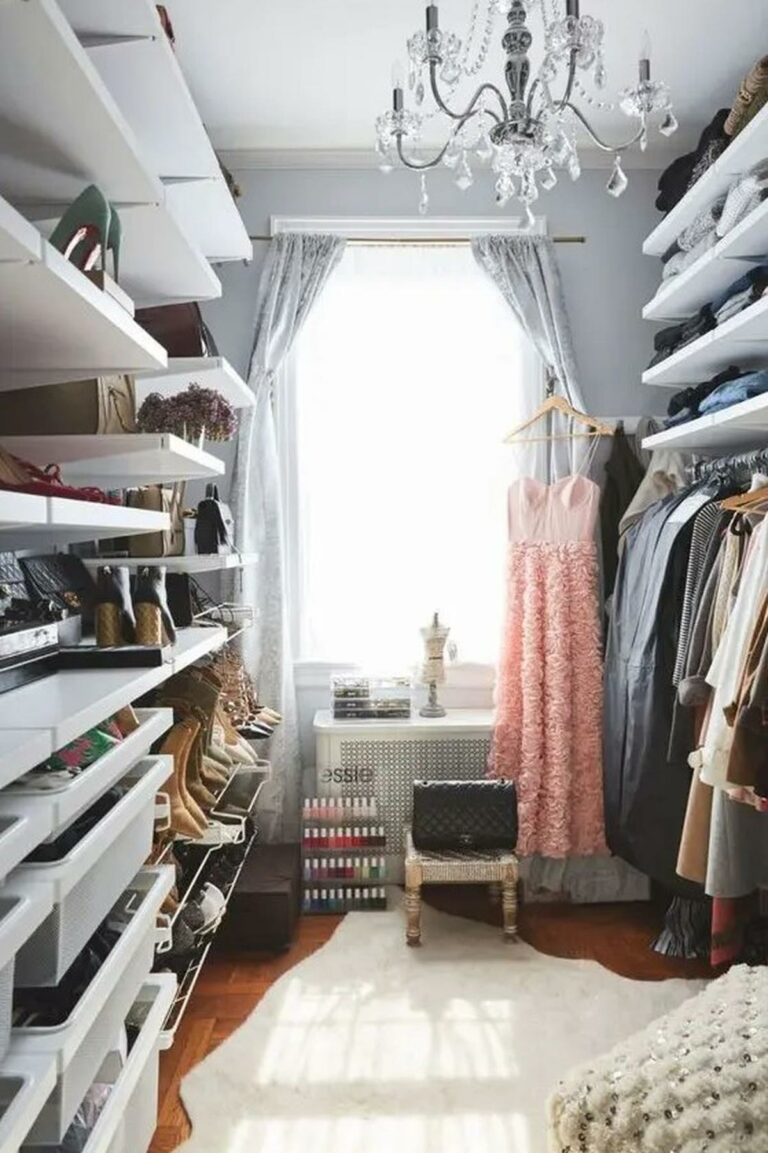 40 Clever Space-Maximizing Closet Design Ideas