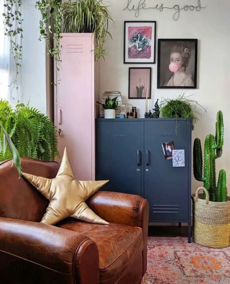58 Elegant Locker Designs For Your Home