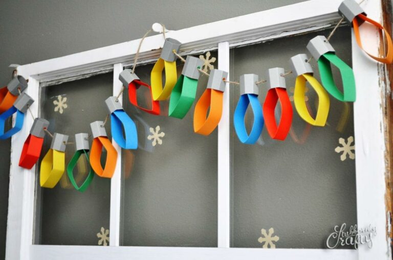 45 Festive Paper Christmas Decorations for Holiday Magic
