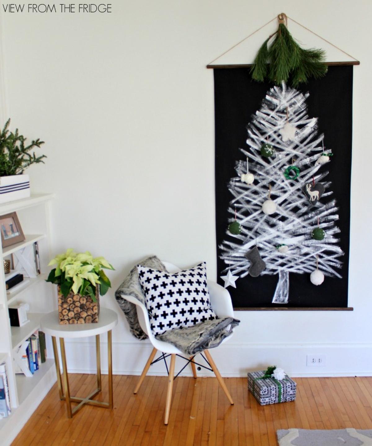 12 Modern Black and White Christmas Crafts to Try Today
