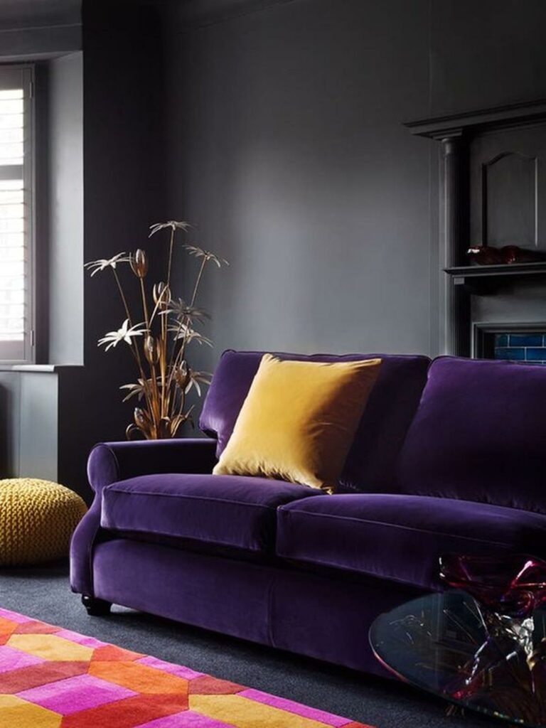 37 Elegant Ideas For Incorporating A Purple Sofa Into Your Home