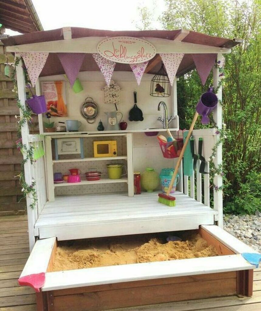 30 Whimsical Outdoor Play Areas to Spark Kids' Imagination