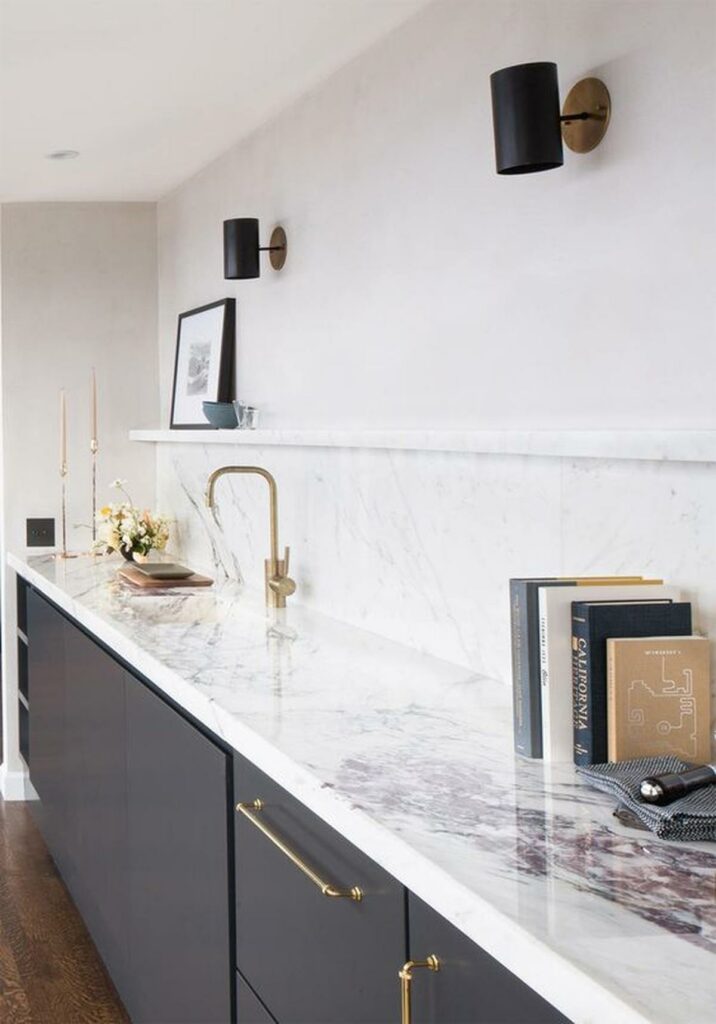 36 Elegant Quartz Backsplash Ideas With Pros And Cons