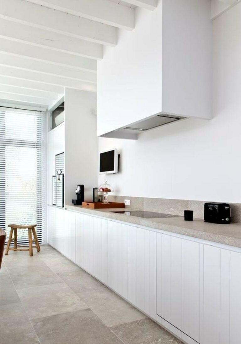 30 Brilliant Hidden Range Hood Ideas for Your Kitchen