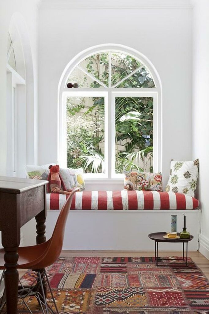 32 Enchanting Arched Window Ideas for Your Home