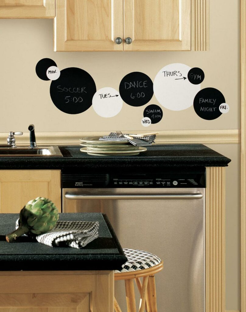 20 Modern Circle Wall Decor Ideas to Refresh Your Space