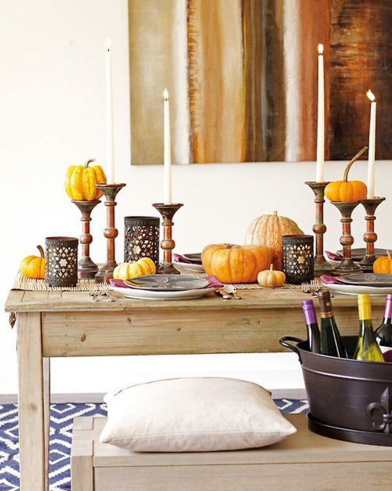 15 Captivating Pumpkin Display Ideas for Fall Showstoppers