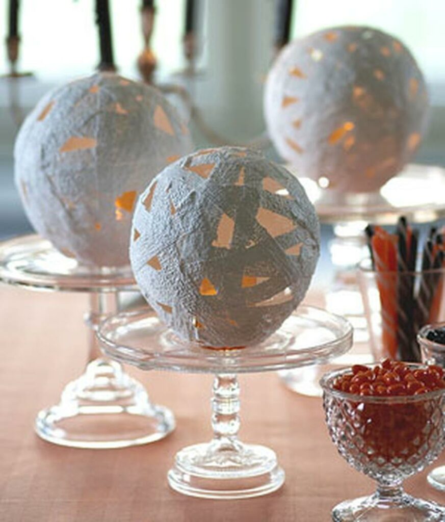 25 Spooky DIY Halloween Lanterns to Light Up Your Night