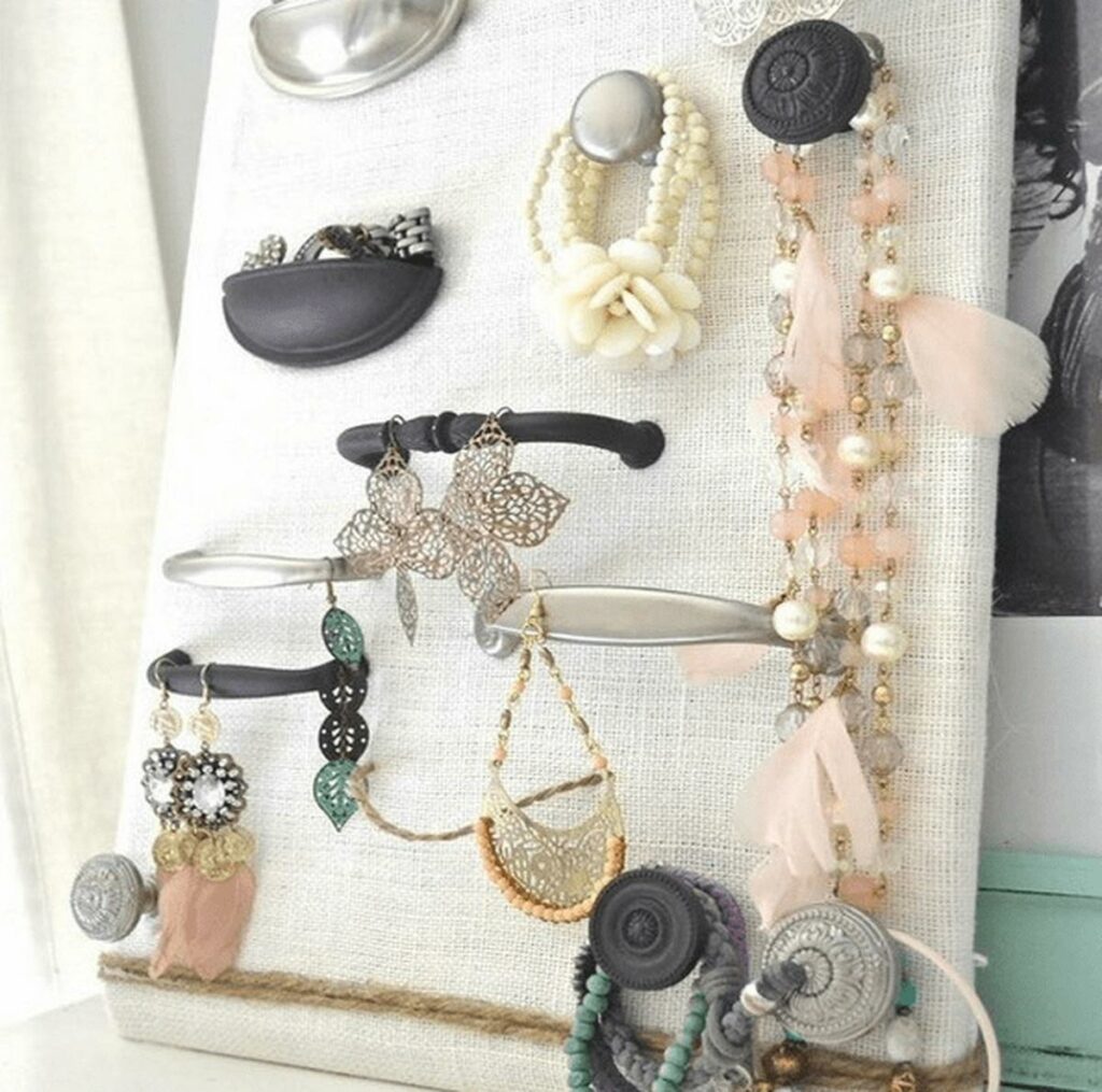 30 Clever Ideas To Transform Unwanted Items Into Gorgeous Decor
