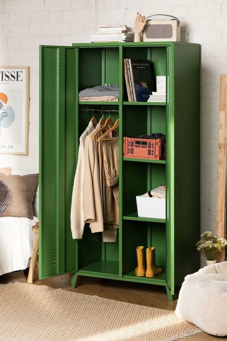 58 Elegant Locker Designs For Your Home