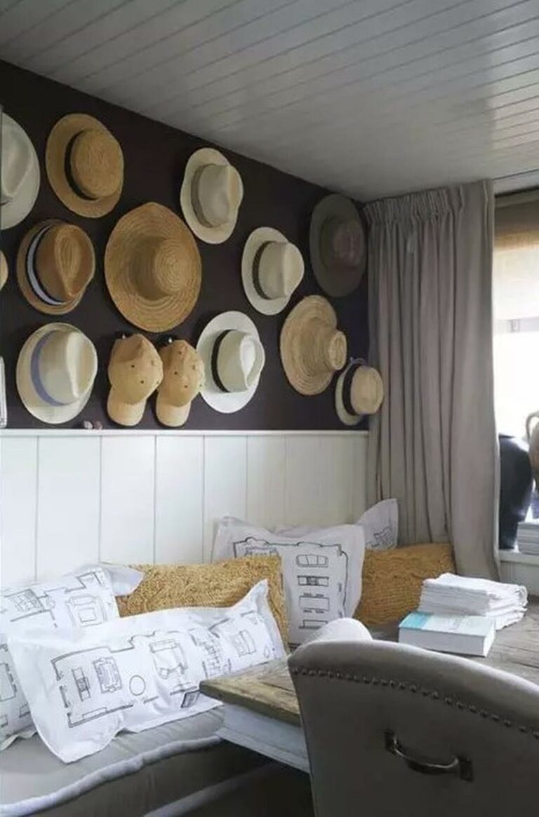 35 Innovative Hat Gallery Wall Display Ideas