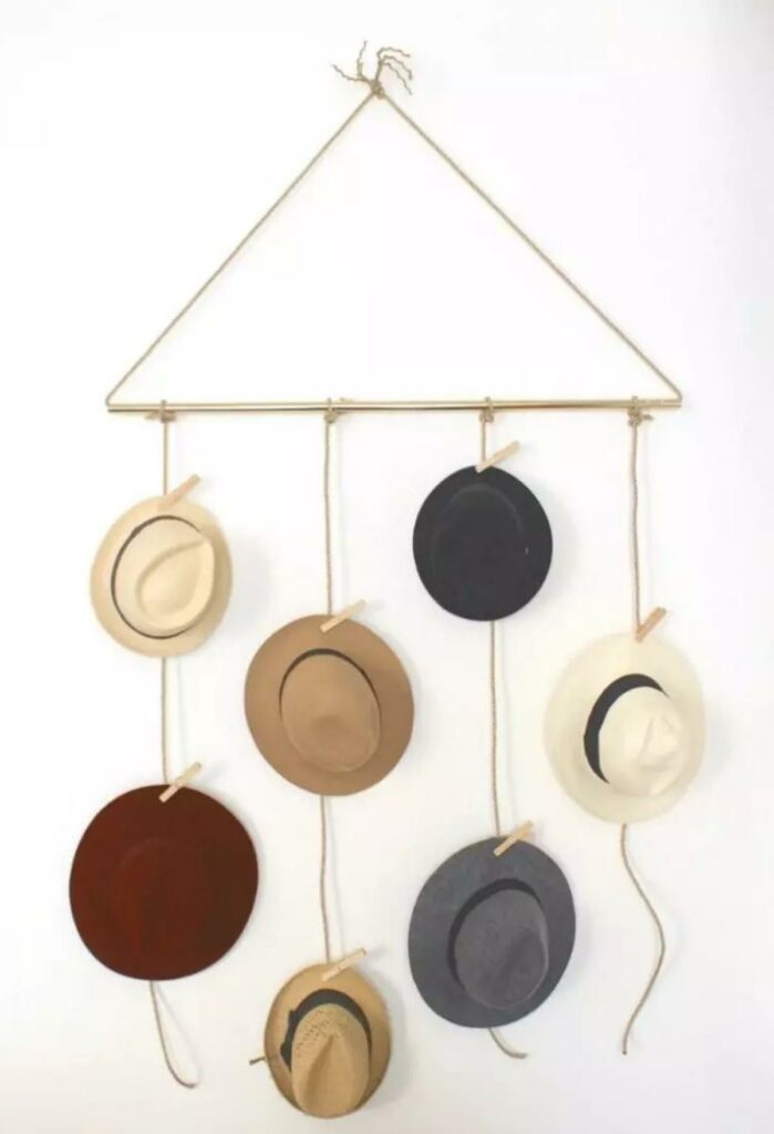 35 Innovative Hat Gallery Wall Display Ideas