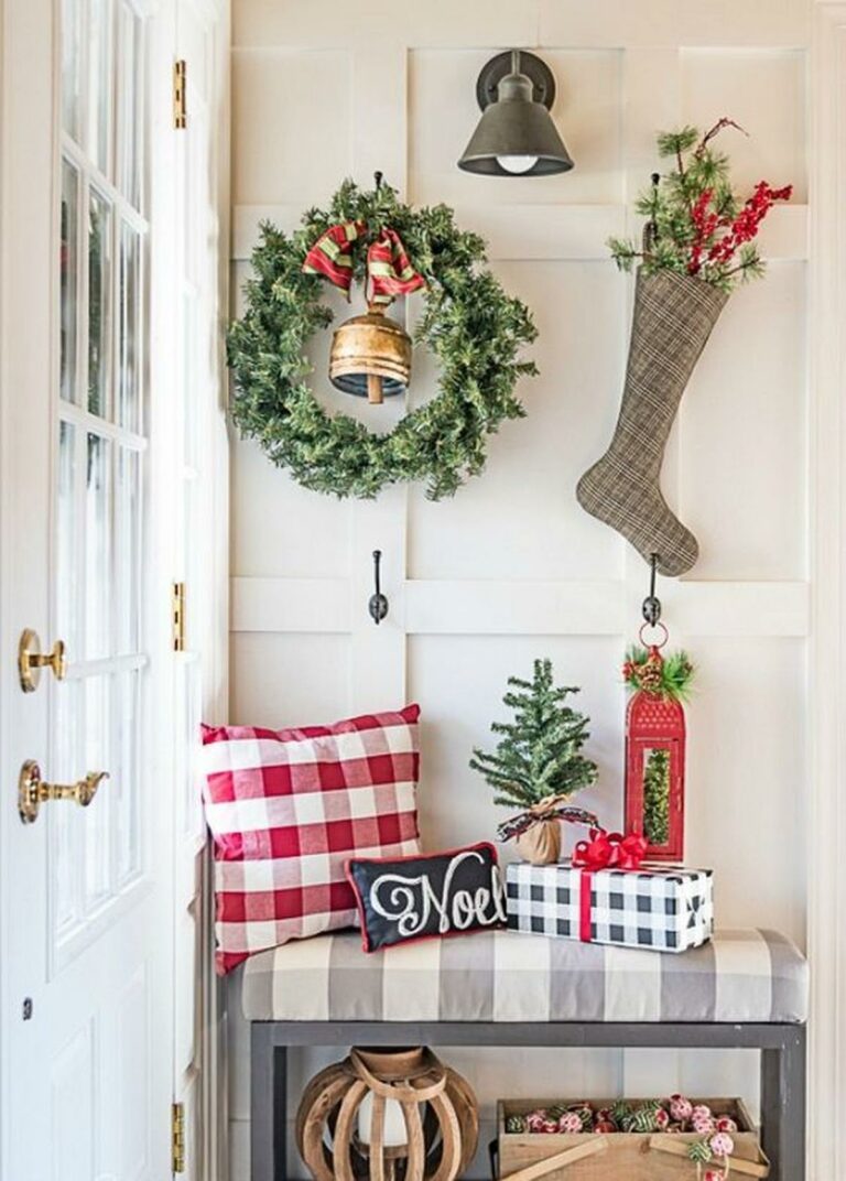 25 Magical Christmas Wall Decor Inspirations