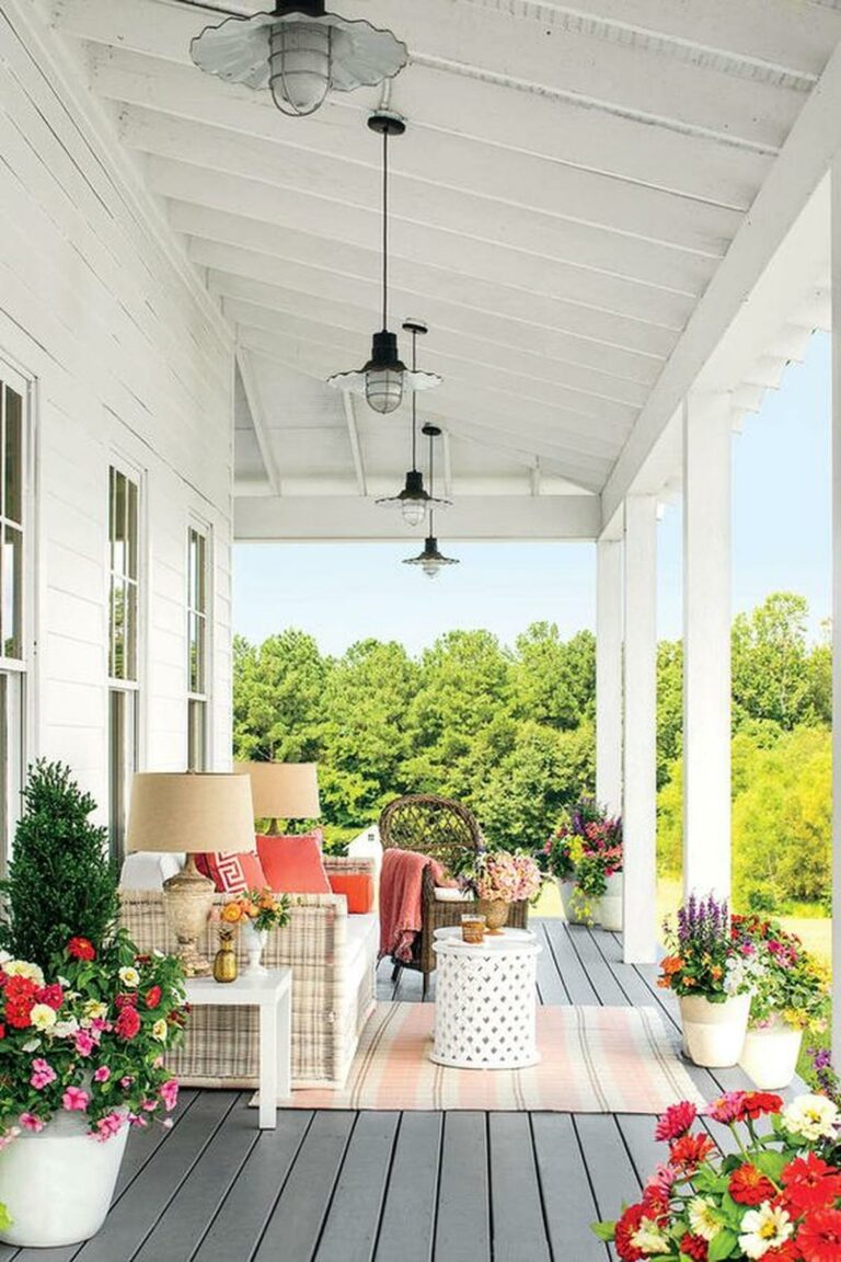 35 Inviting Rustic Farmhouse Porches