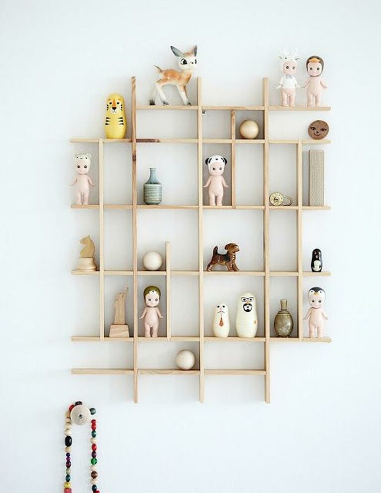 26 Clever Wall Storage Solutions for Kids' Rooms
