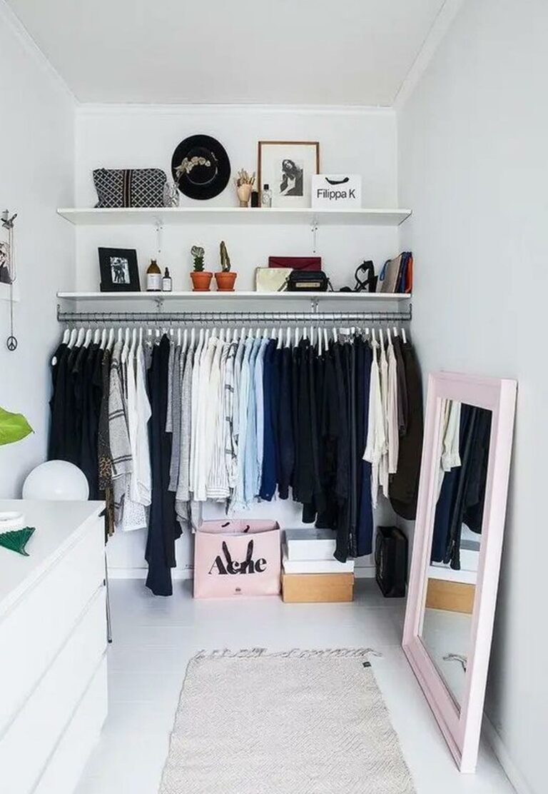 40 Clever Space-Maximizing Closet Design Ideas