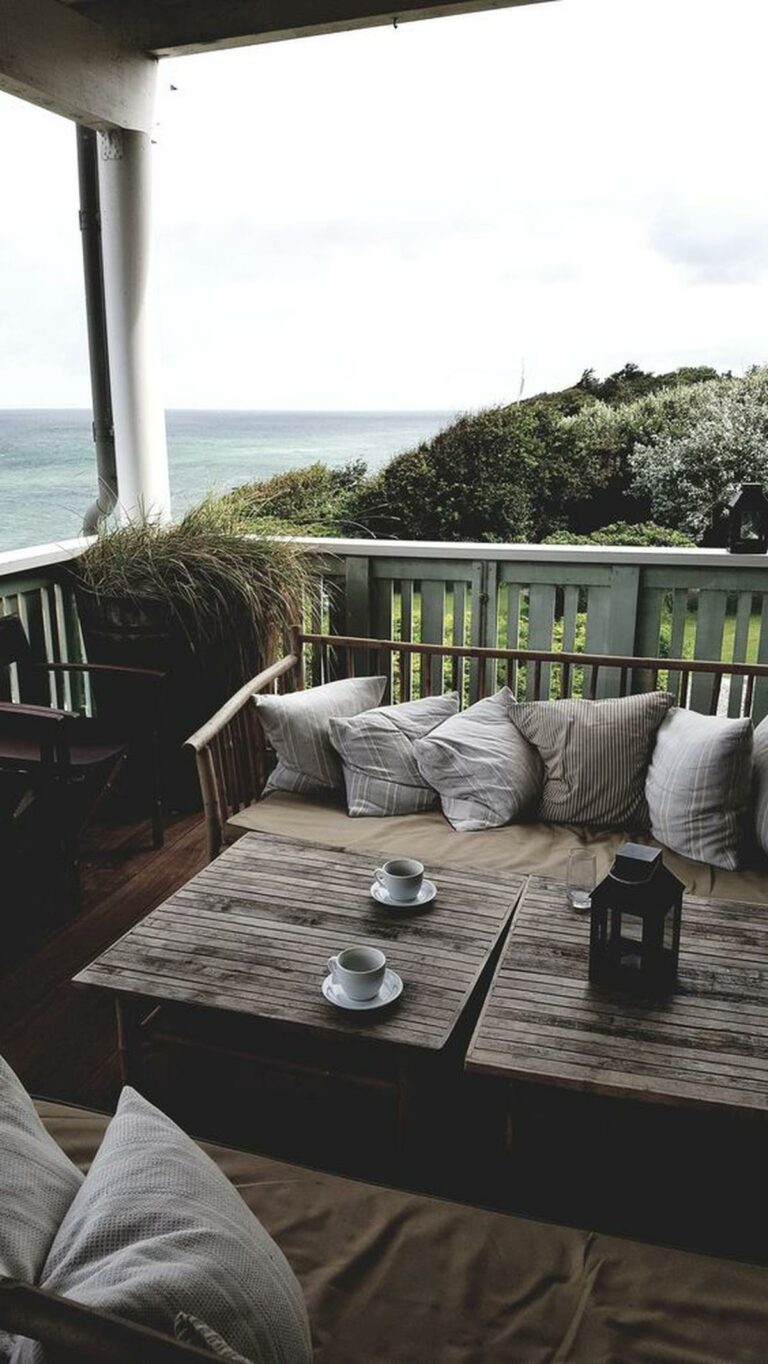 59 Breathtaking Sea And Beach-Inspired Patios