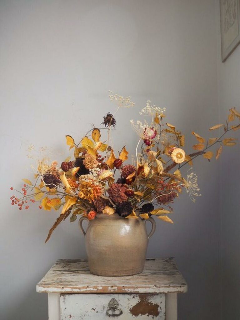52 Stunning Dried Fall Flower Arrangement Ideas