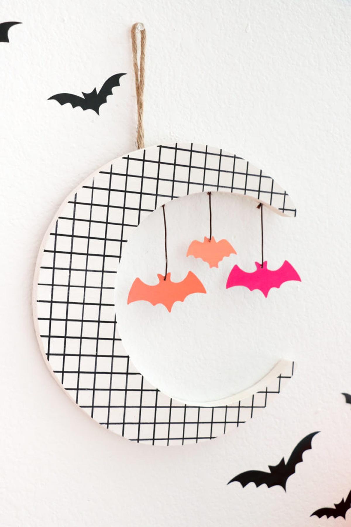 9 Easy DIY Bat Decorations for a Spooky Halloween Vibe